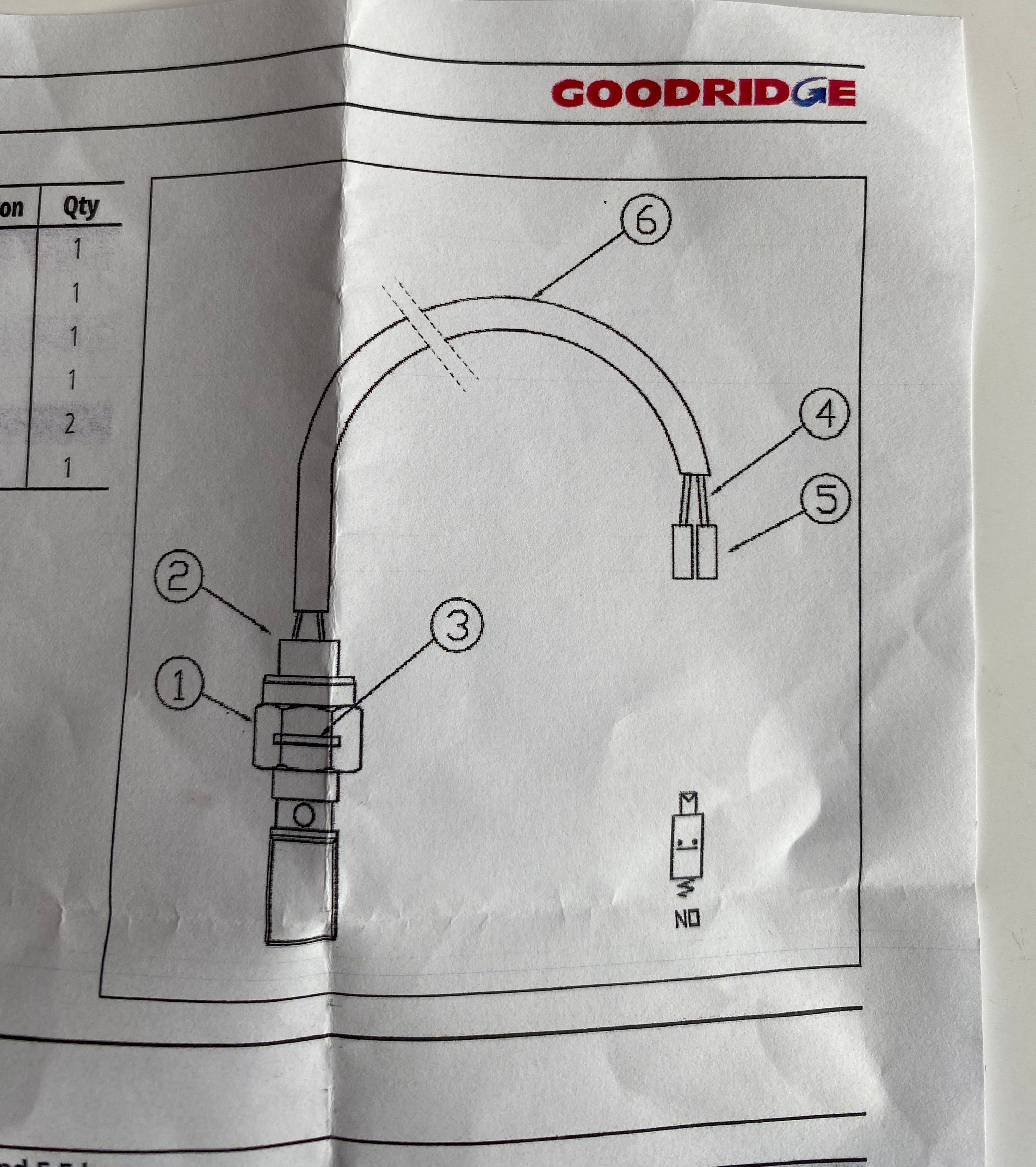 Vis banjo inox avec contacteur feu stop M10 x 1.00 Harley Davidson REF ...
