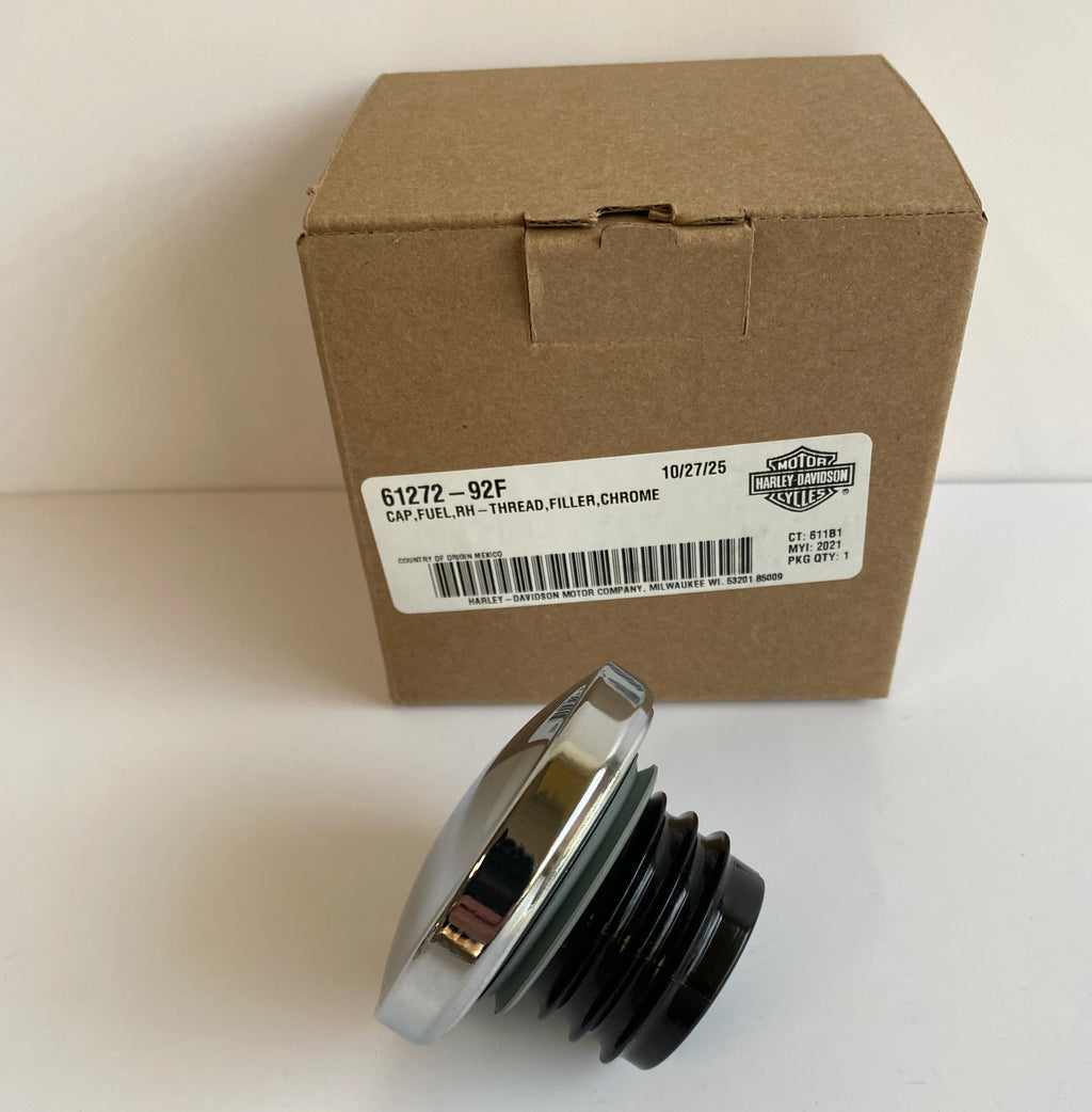 Bouchon de réservoir de carburant chromé Harley Davidson REF OEM 61272 – American Motorcycles Parts